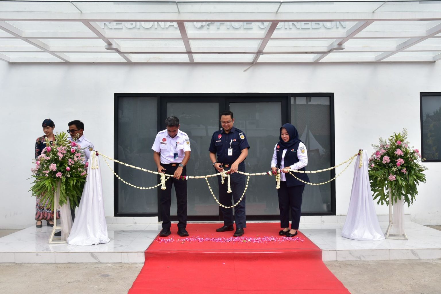 Perkuat Kolaborasi, KAI Services dan KAI Logistik Resmikan Gedung Baru ...